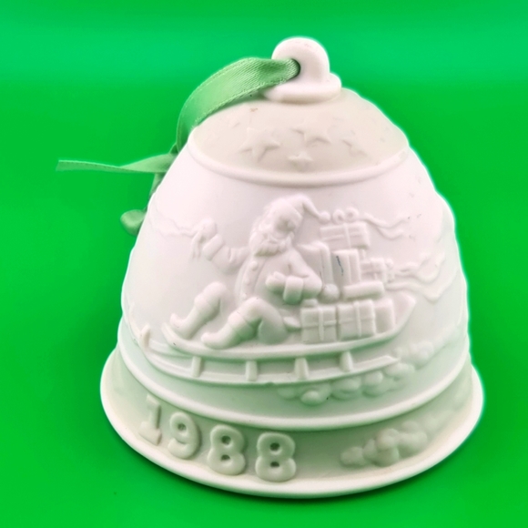 Lladro | Holiday | Vintage 988 Lladro Christmas Bell Santa Sleigh ...
